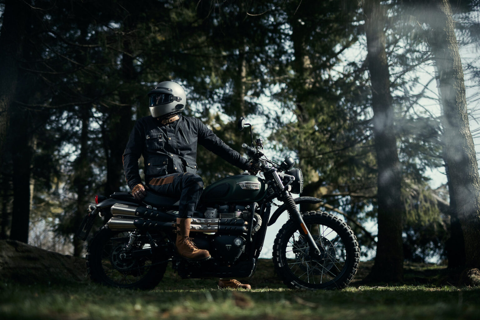 The Fuel Division 2 Black – A Motorcycle Jacket For All Four Seasons