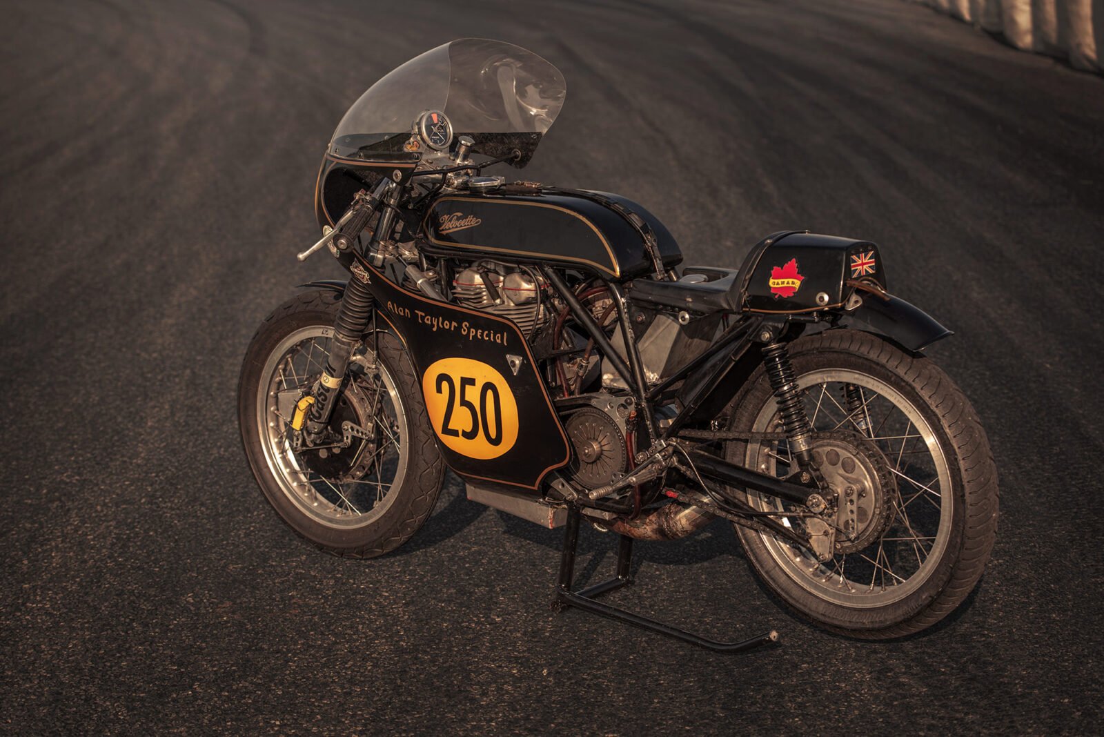 The Only Lyster Velocette In The World – Raced By Holly Varey