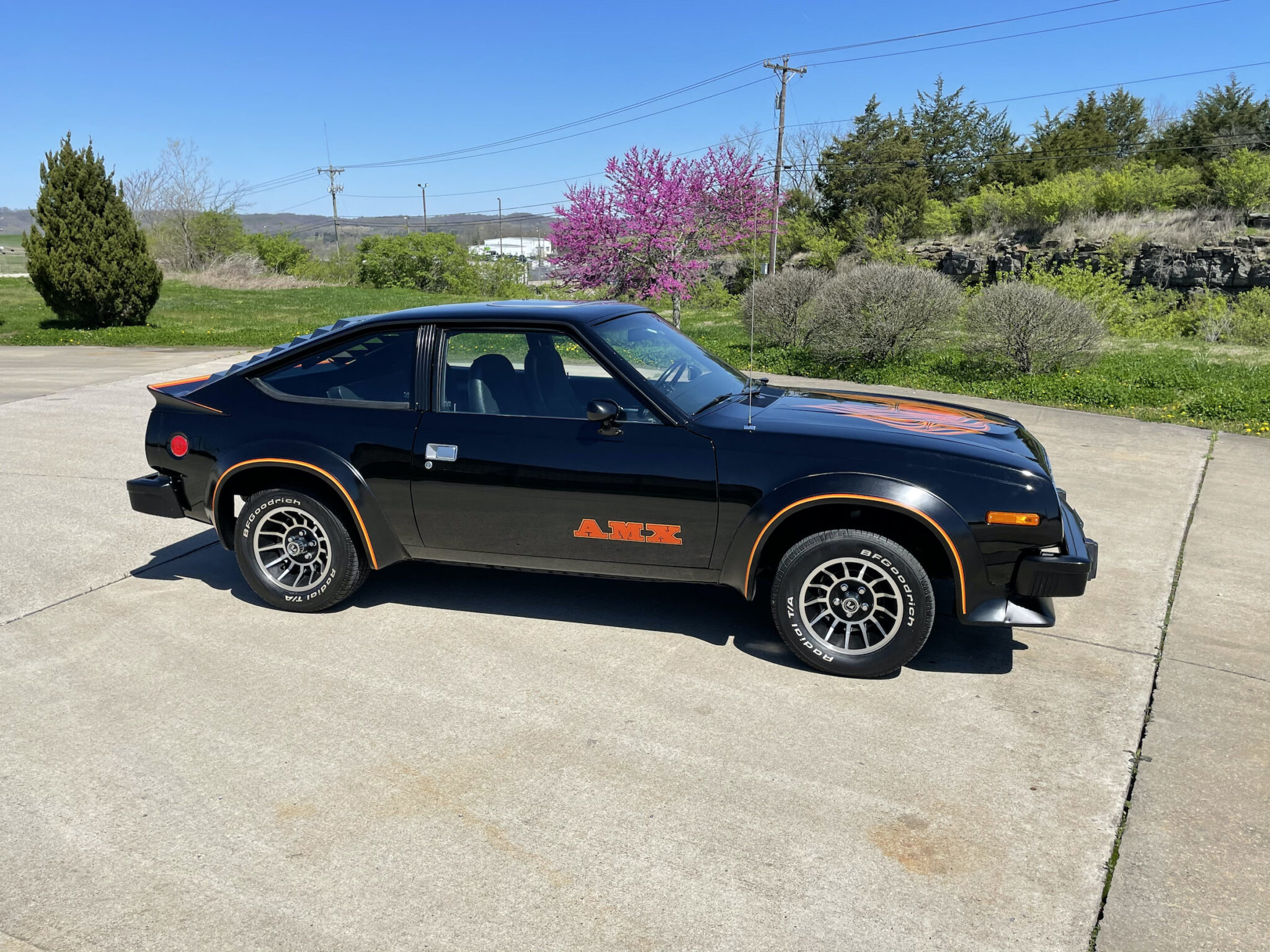 The AMC Spirit AMX – The Gremlin's Handsome Younger Brother