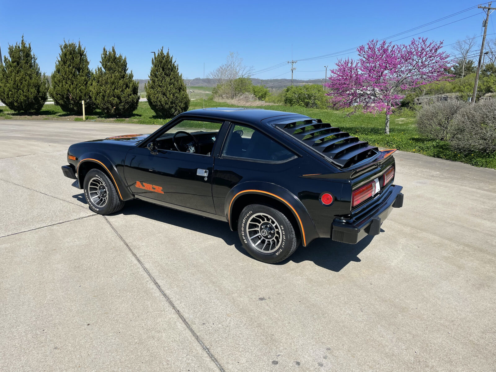 The AMC Spirit AMX – The Gremlin's Handsome Younger Brother