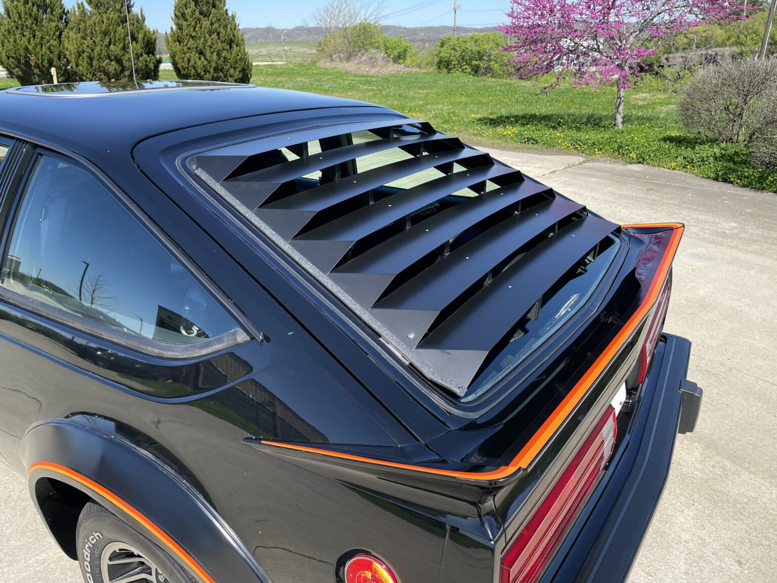 The AMC Spirit AMX – The Gremlin's Handsome Younger Brother