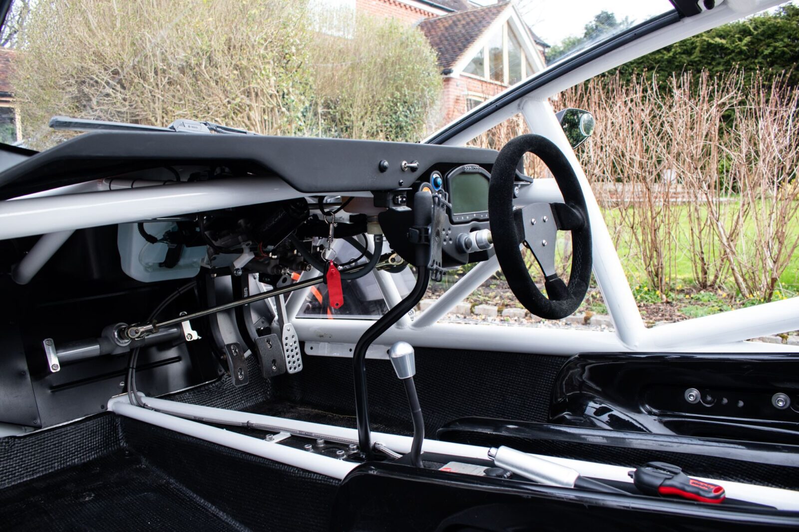 The Ariel Nomad – A 100% Road-Legal Off Road Racing Buggy