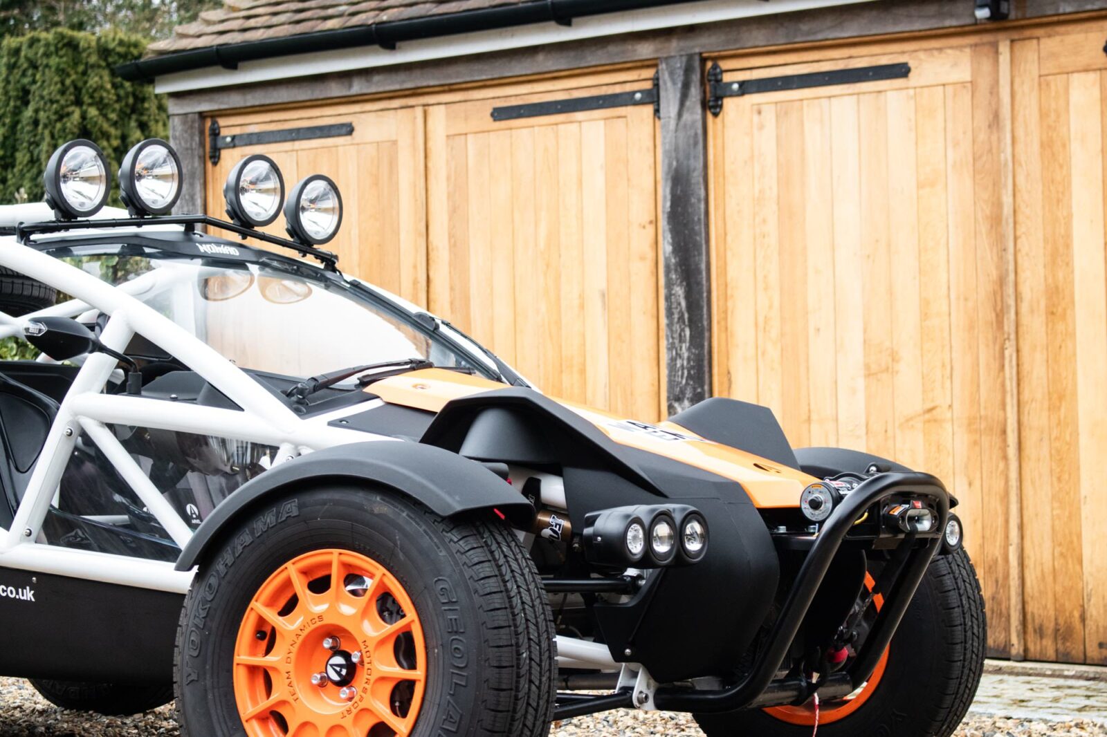 The Ariel Nomad – A 100% Road-Legal Off Road Racing Buggy