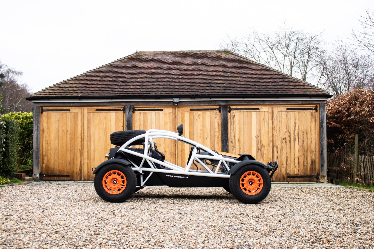 The Ariel Nomad – A 100% Road-Legal Off Road Racing Buggy