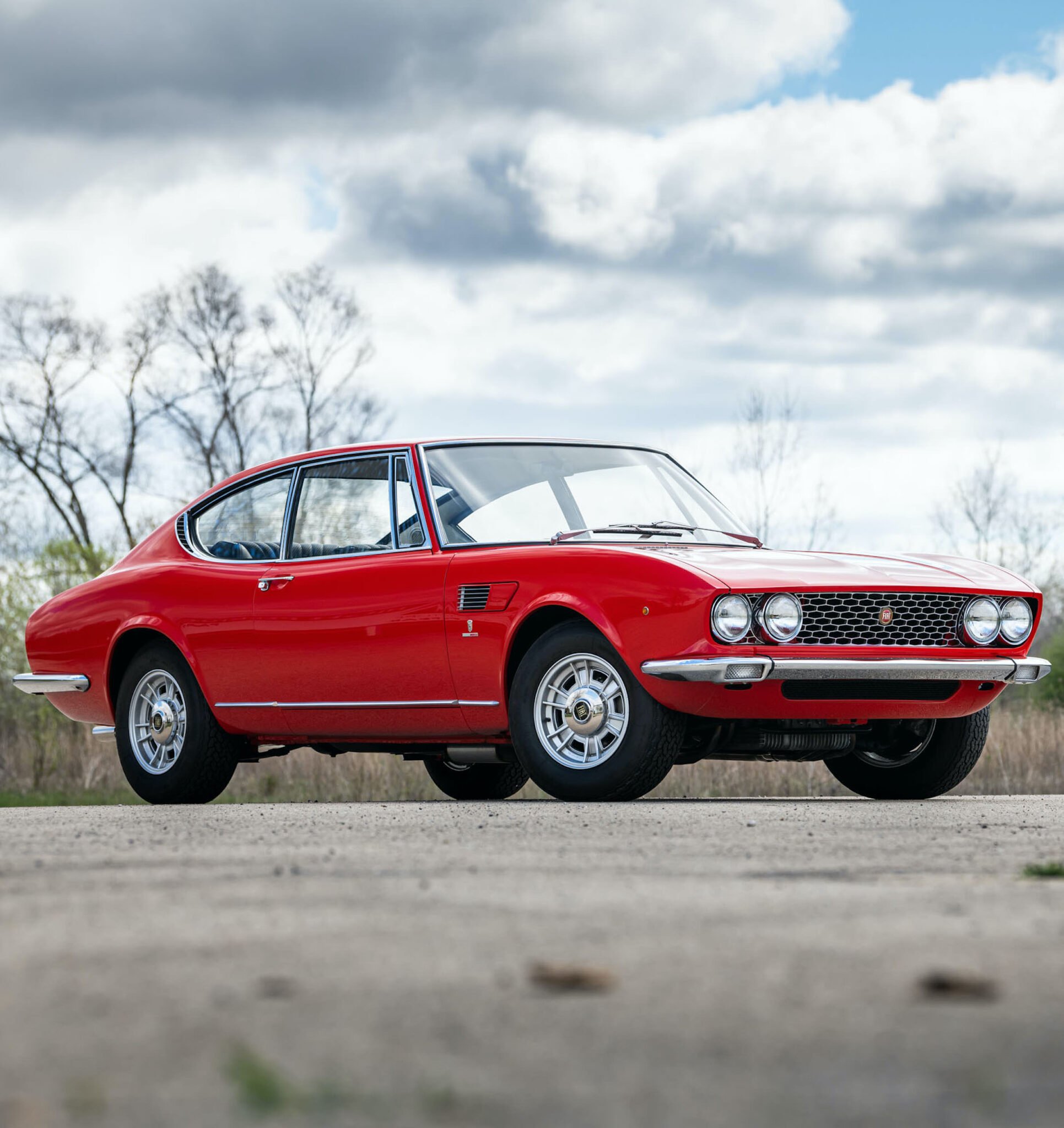 The Fiat Dino – A Fiat With A Ferrari Formula 2 Engine