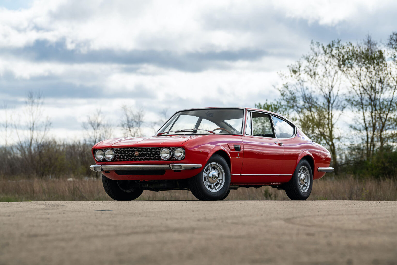 The Fiat Dino – A Fiat With A Ferrari Formula 2 Engine