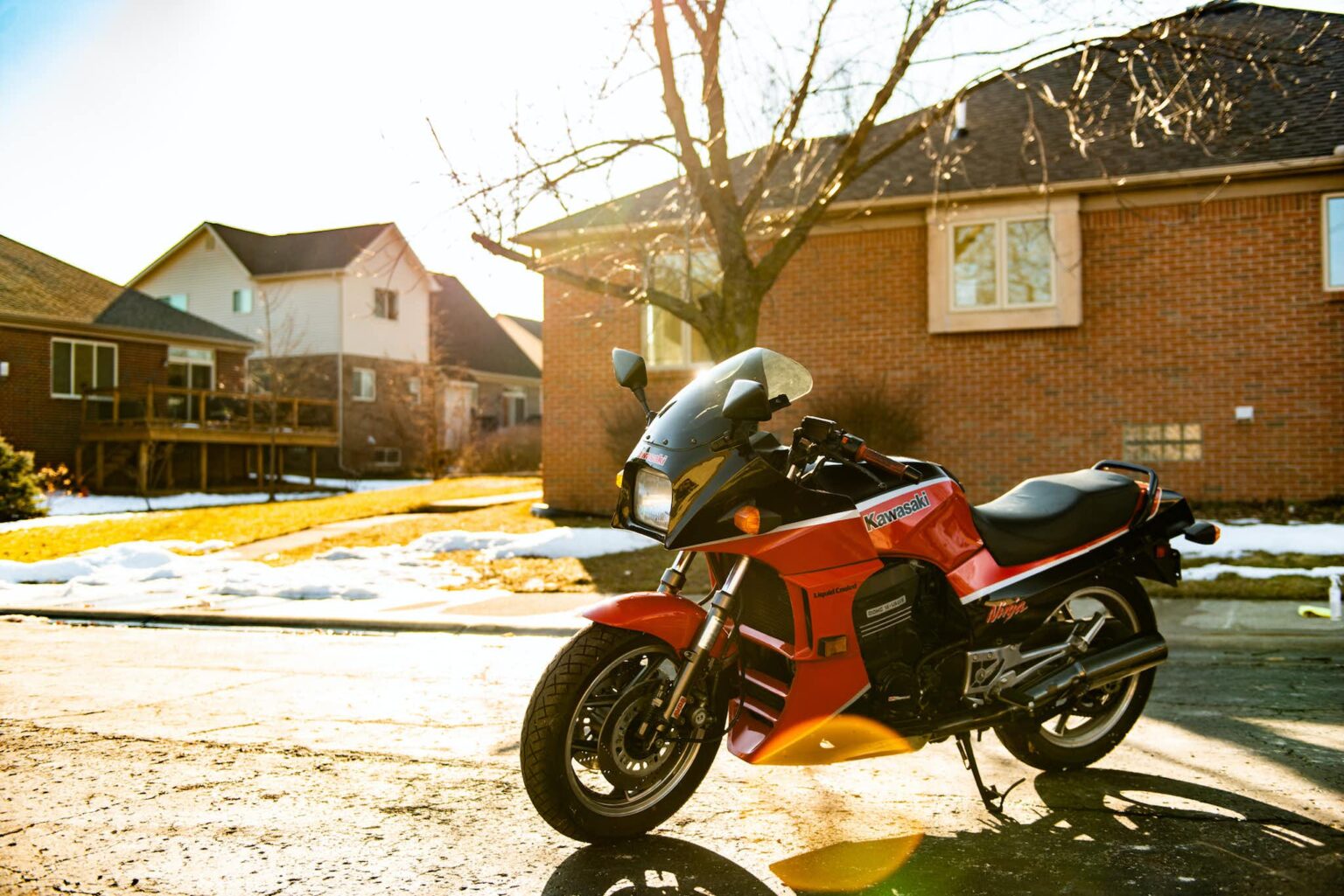 Kawasaki Ninja ZX900 – Made Famous By Tom Cruise In "Top Gun"