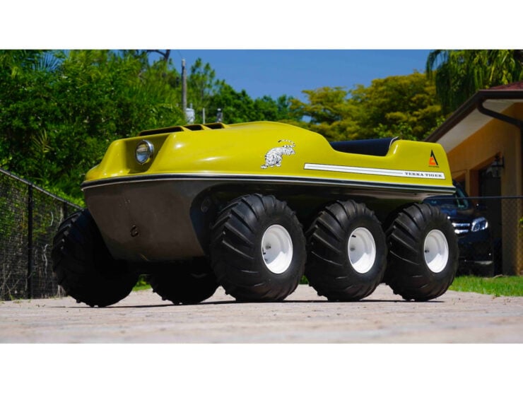 Allis-Chalmers Terra Tiger 6x6 - A Vintage Six-Wheel Drive Amphibious ATV