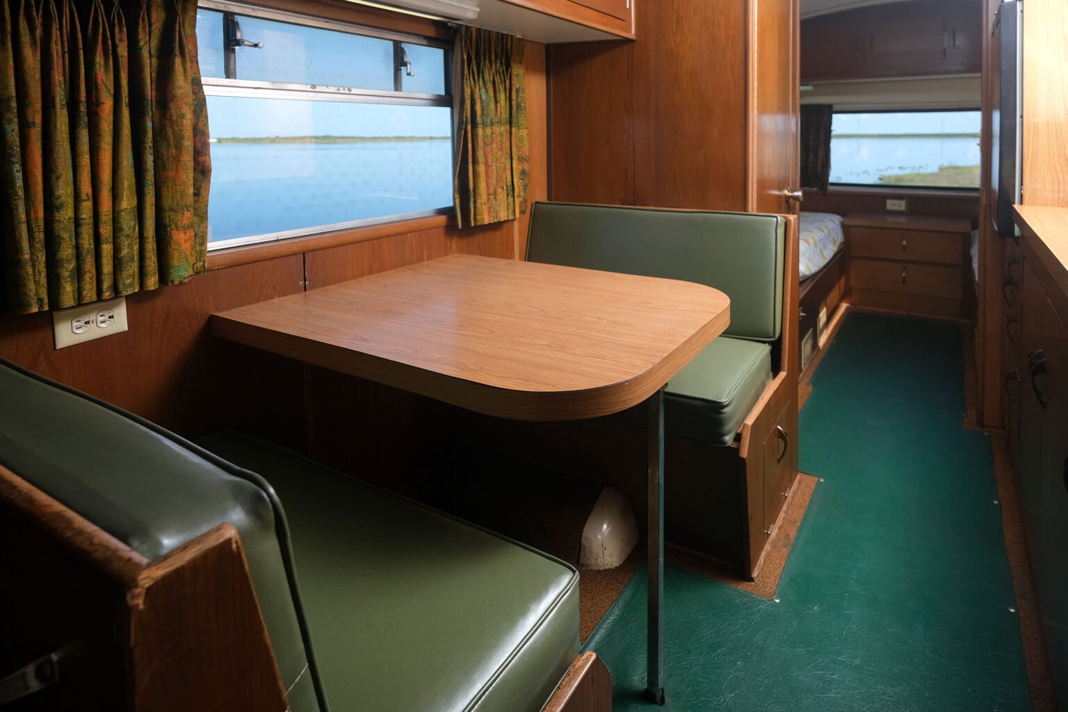 Blue Bird Wanderlodge – A Luxurious, Original '60s-Era Motorhome