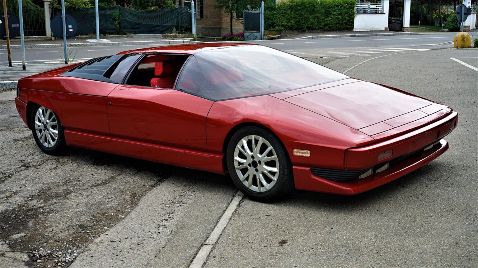 The Original Cizeta-Moroder V16T Design Study – 1:1 Scale