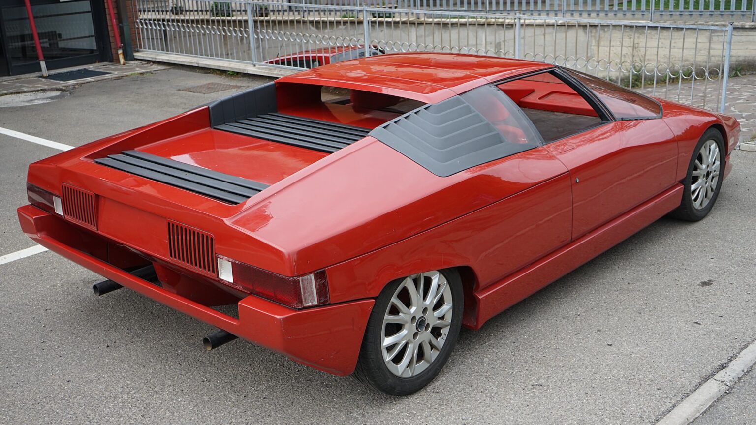 The Original Cizeta-Moroder V16T Design Study – 1:1 Scale