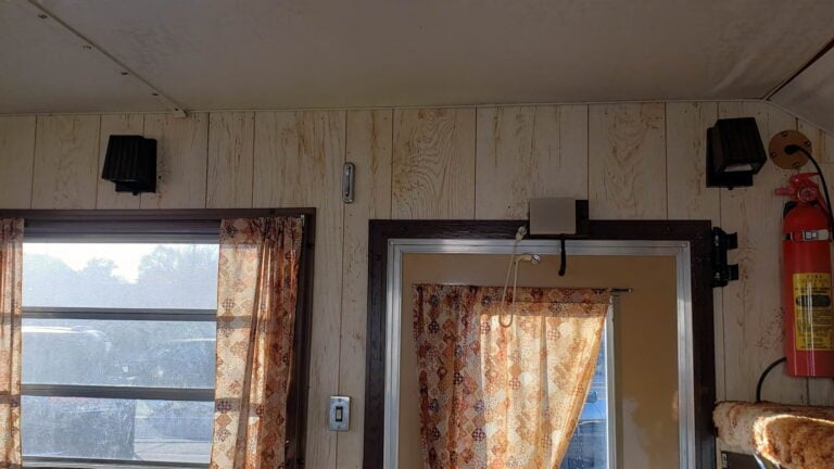 For Sale – An Original 1969 Volkswagen Super Bugger Beetle Camper