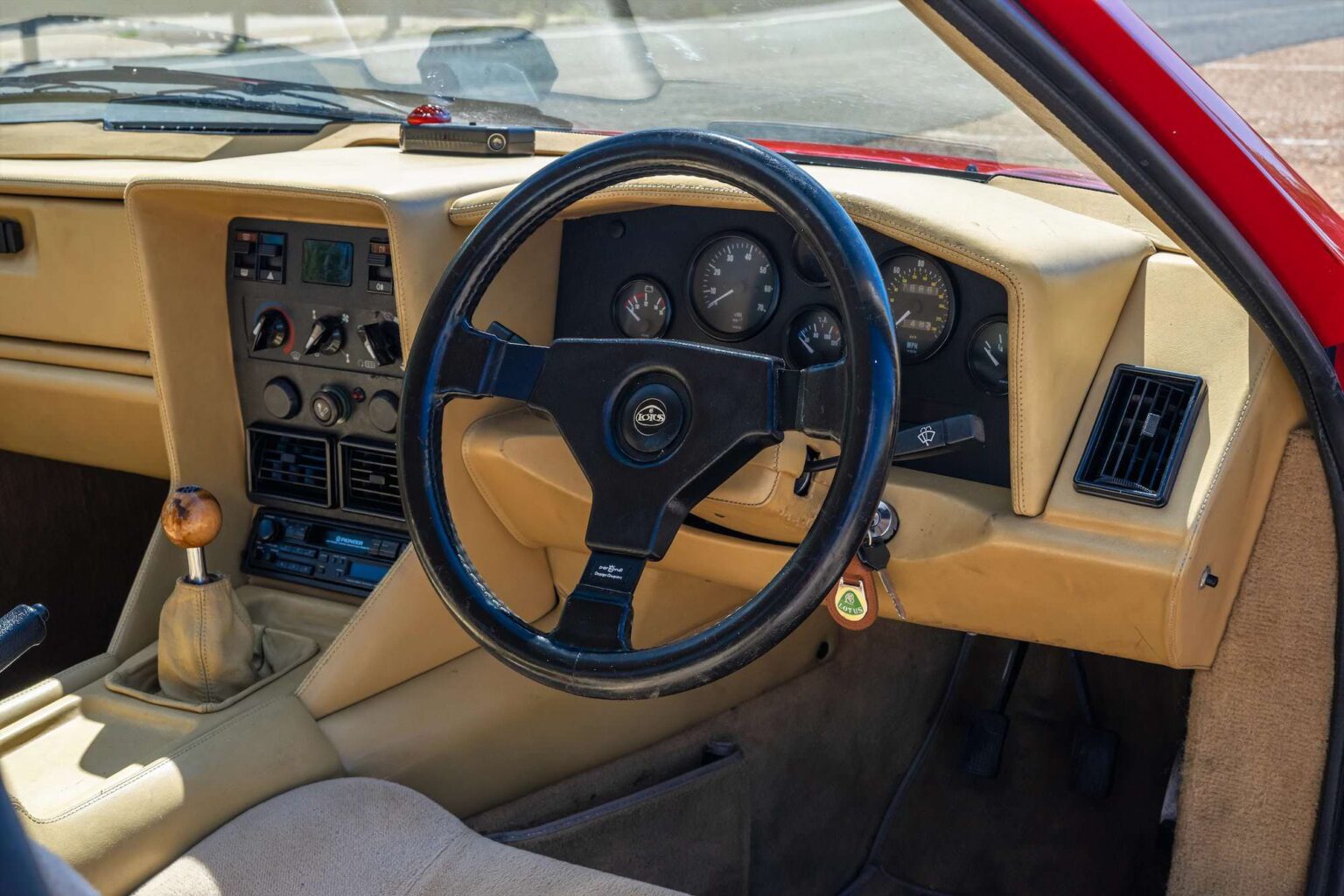 An Affordable European Wedge: The Lotus Excel