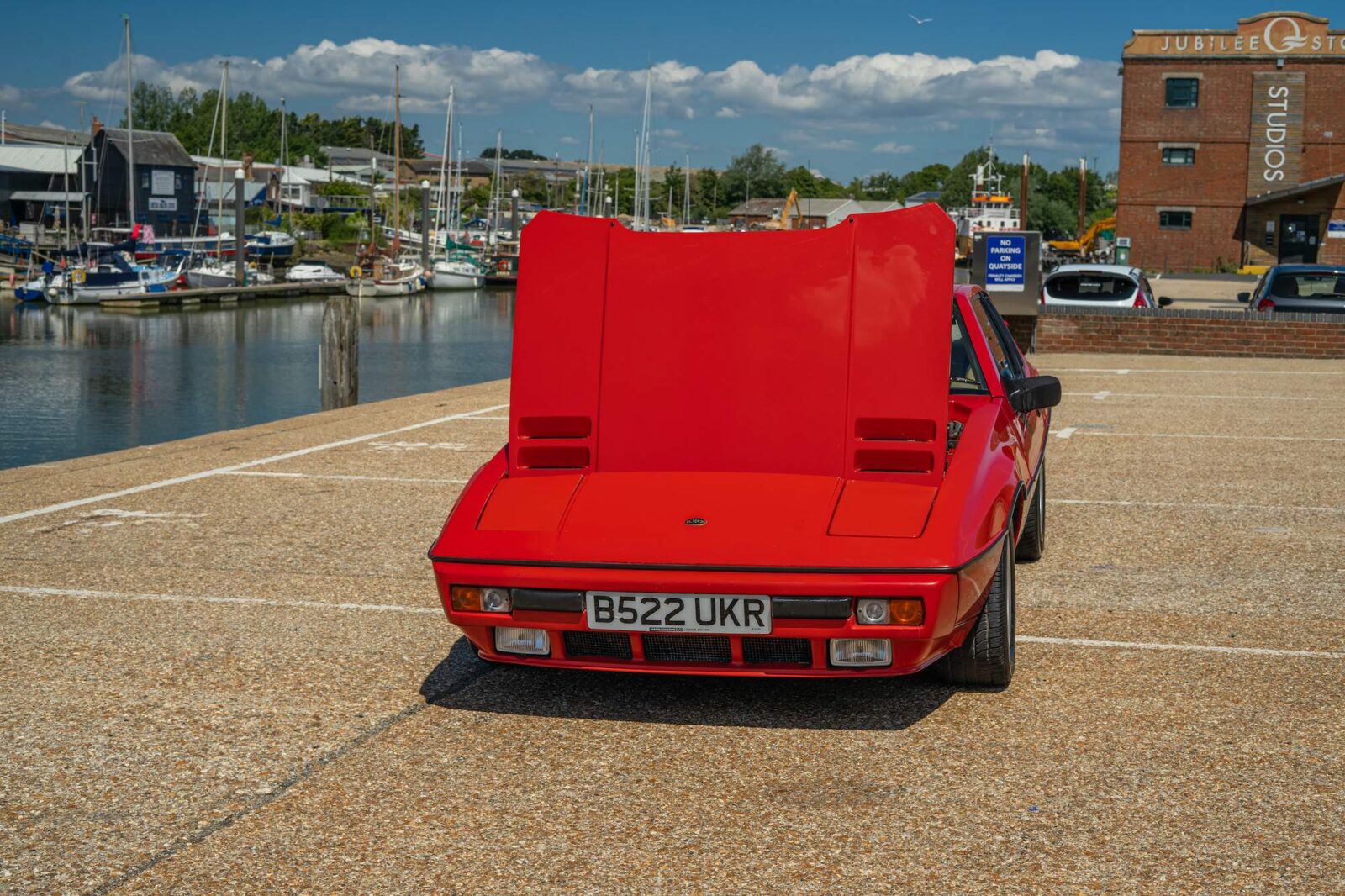 An Affordable European Wedge: The Lotus Excel