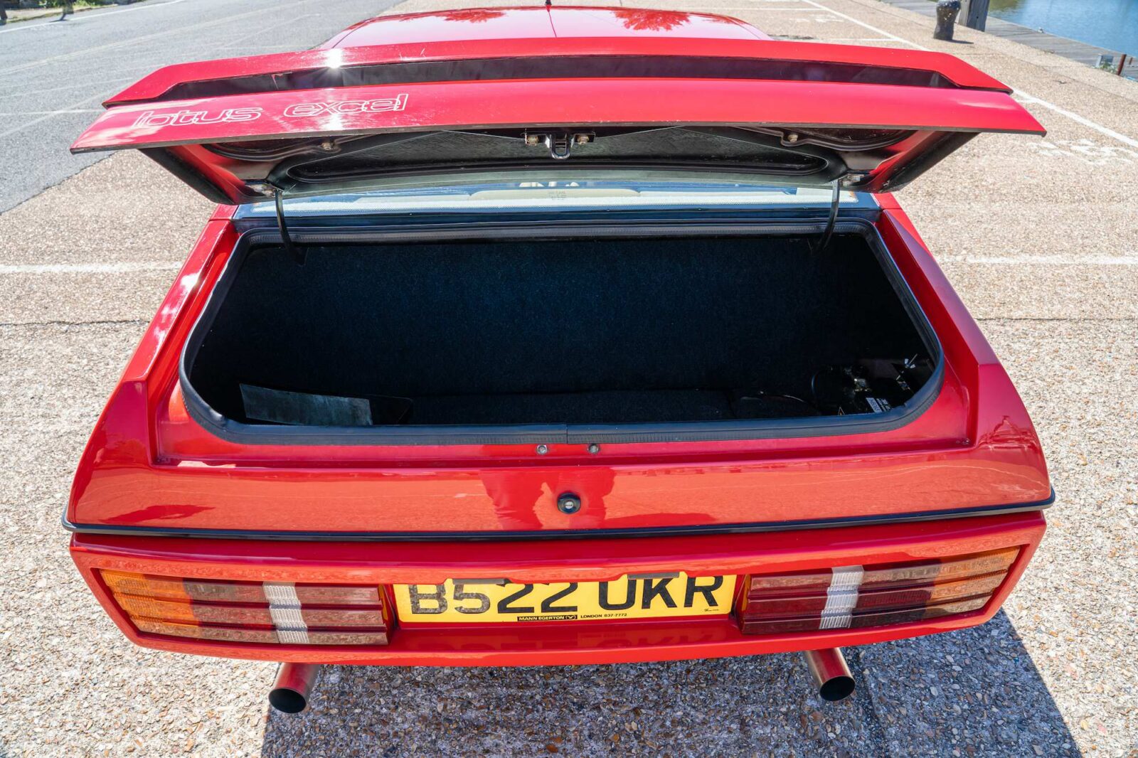 An Affordable European Wedge: The Lotus Excel