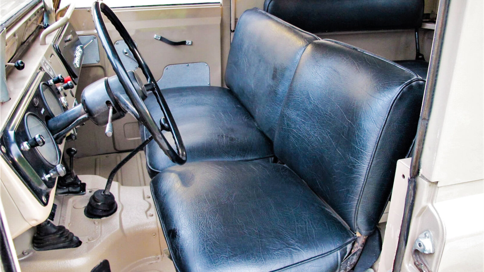 For Sale: A Restored 1969 Nissan Patrol 60