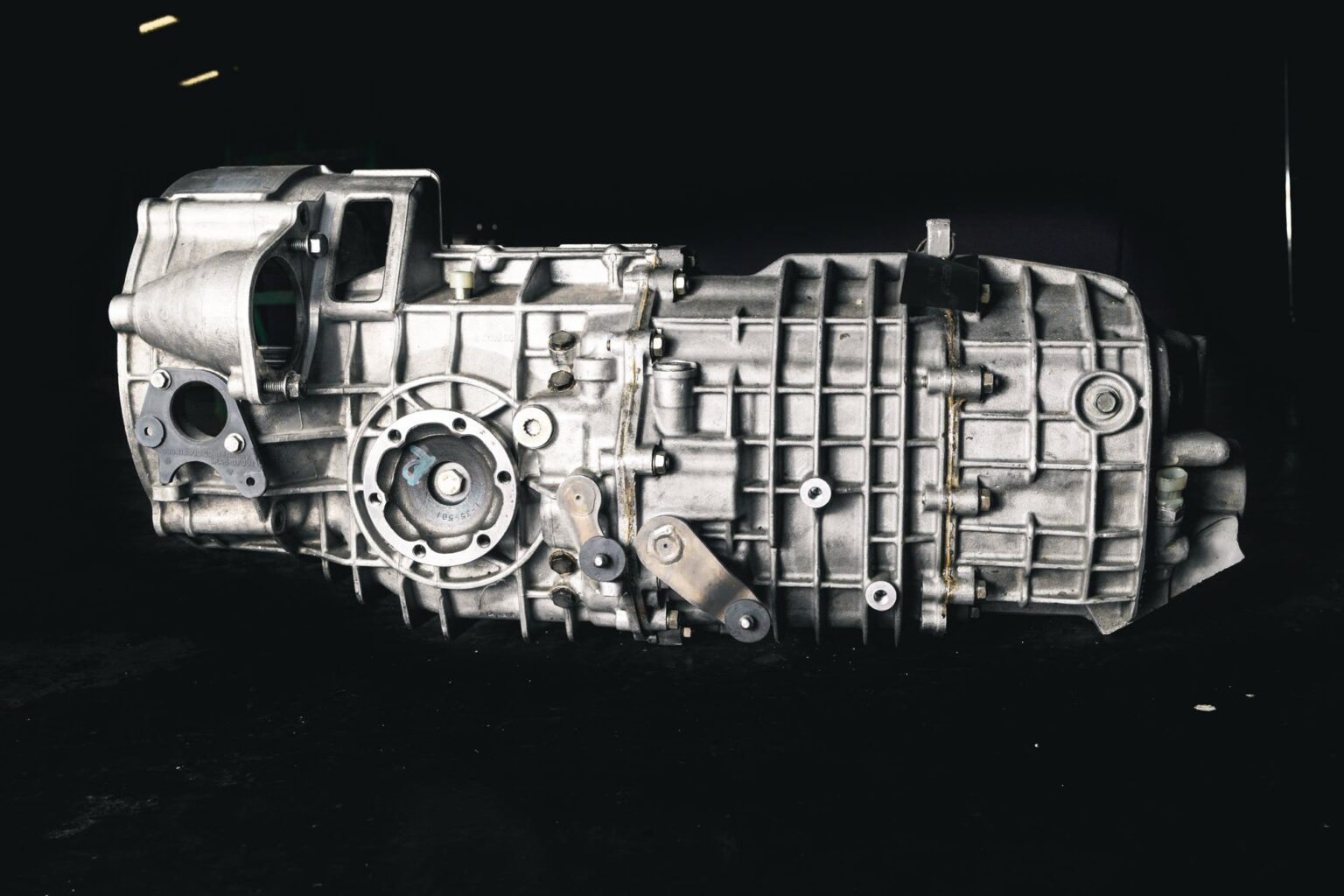 For Sale: A Porsche 911 (996) GT3 R Engine And Gearbox – 411 HP at ...