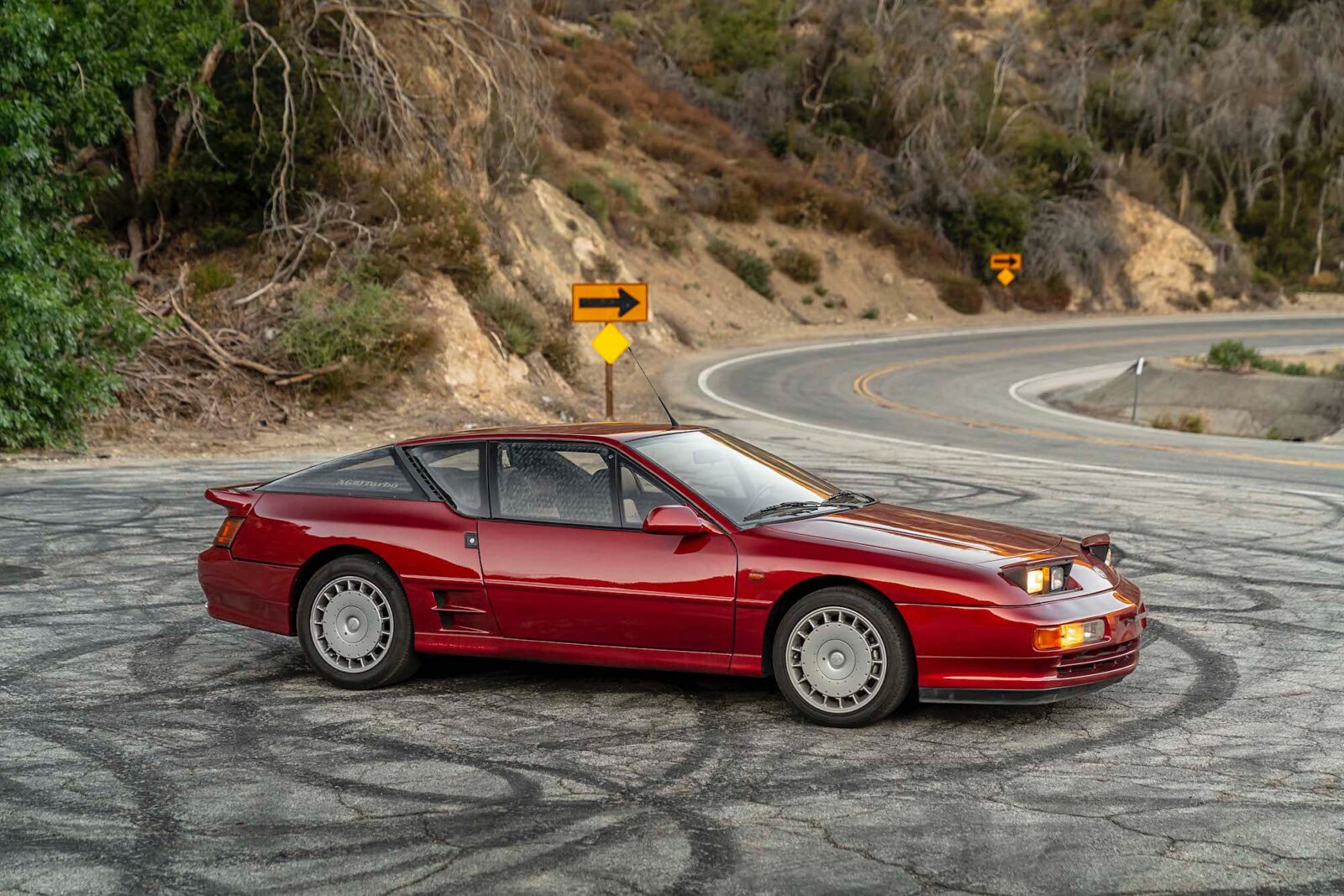 For Sale: An Unusual Alpine A610 – 1 Of 818 Ever Made