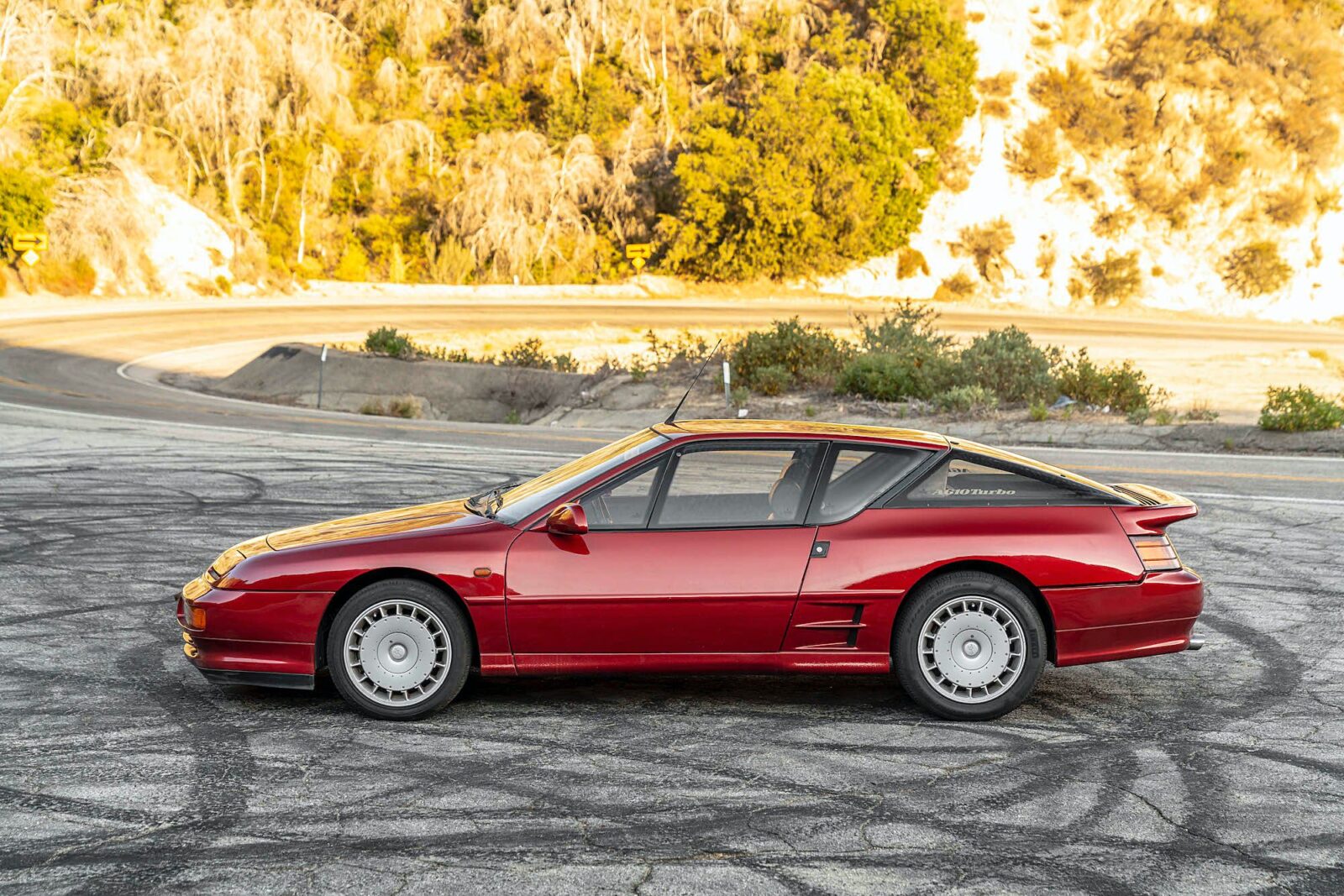 For Sale: An Unusual Alpine A610 – 1 Of 818 Ever Made