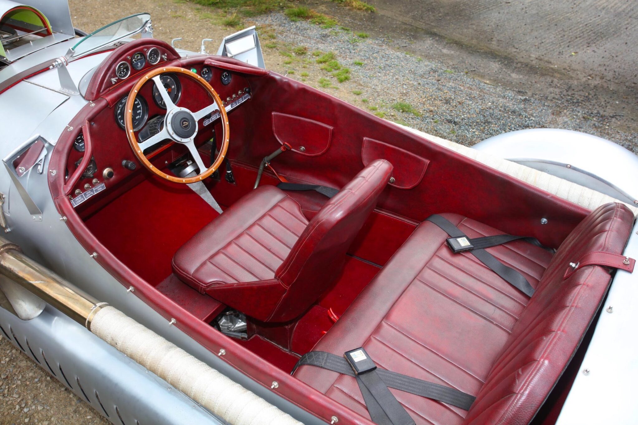 The Meteor 27 Litre V12 Special: 1,449 lb/ft And (Theoretically ...