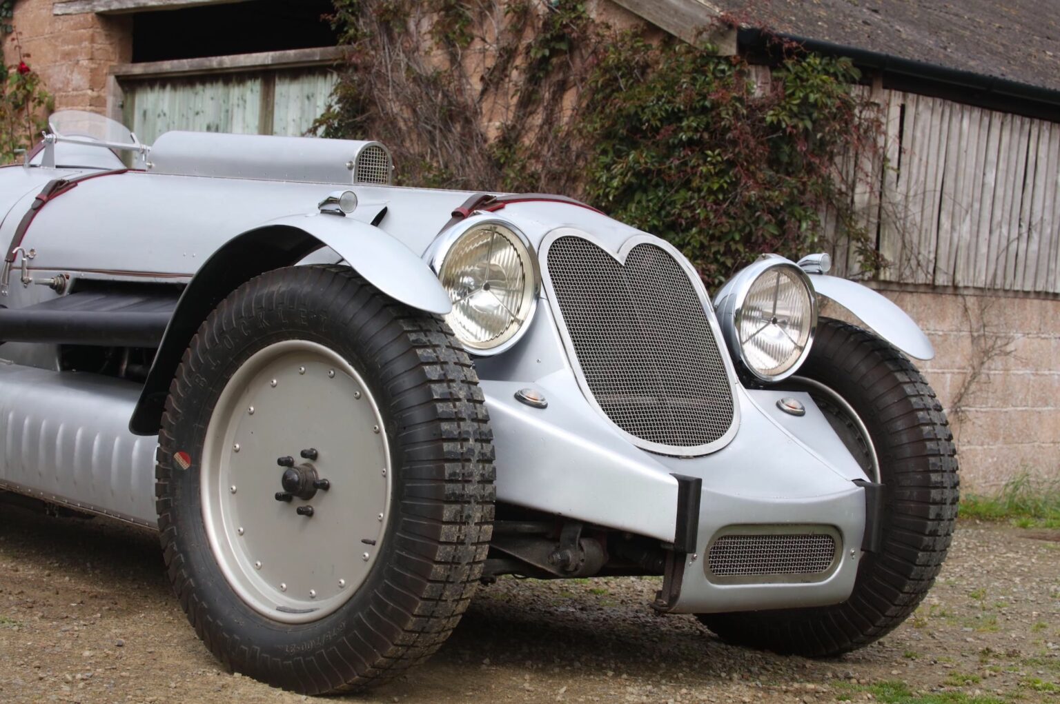 The Meteor 27 Litre V12 Special: 1,449 lb/ft And (Theoretically ...