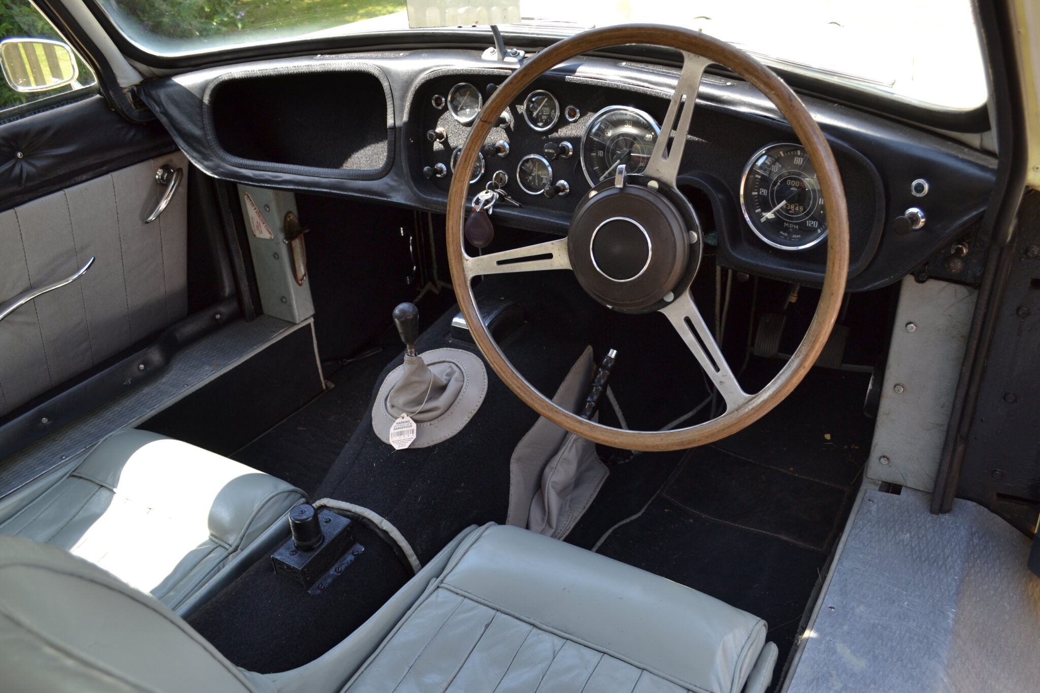 The Peerless GT – An Unusual British Le Mans Racer