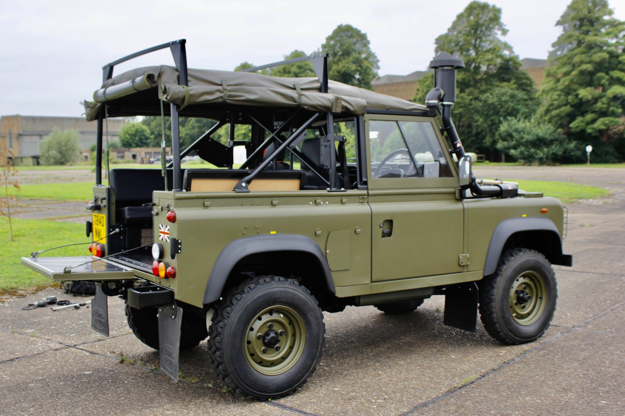 The Rare Land Rover Winter Water Wolf: A Defender For The Royal Marines