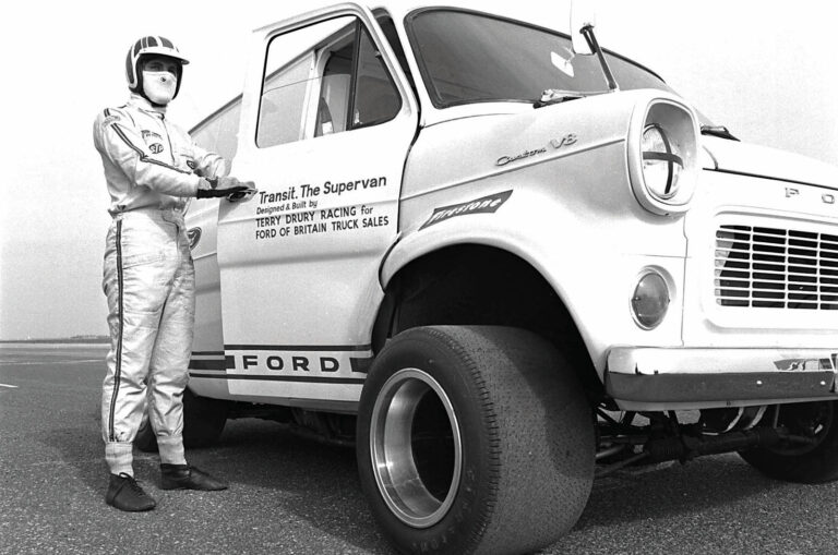 The Ford Supervan – A Van Built On A GT40 Chassis With A 435 HP V8