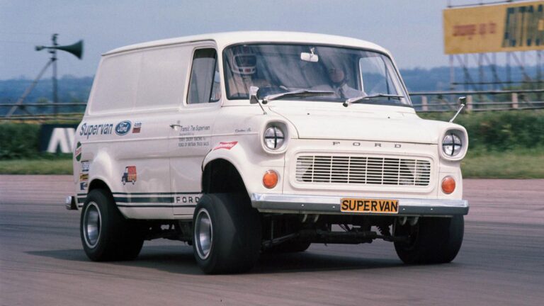 The Ford Supervan – A Van Built On A GT40 Chassis With A 435 HP V8