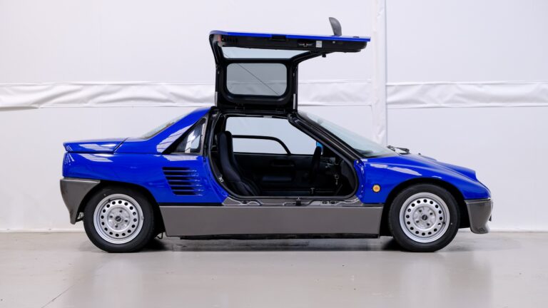 A Rare Japanese "Mini Supercar" – The Autozam AZ-1