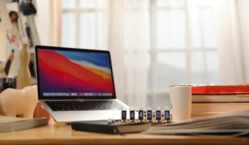 Nextube: A 21st Century Take On The Nixie Tube Clock