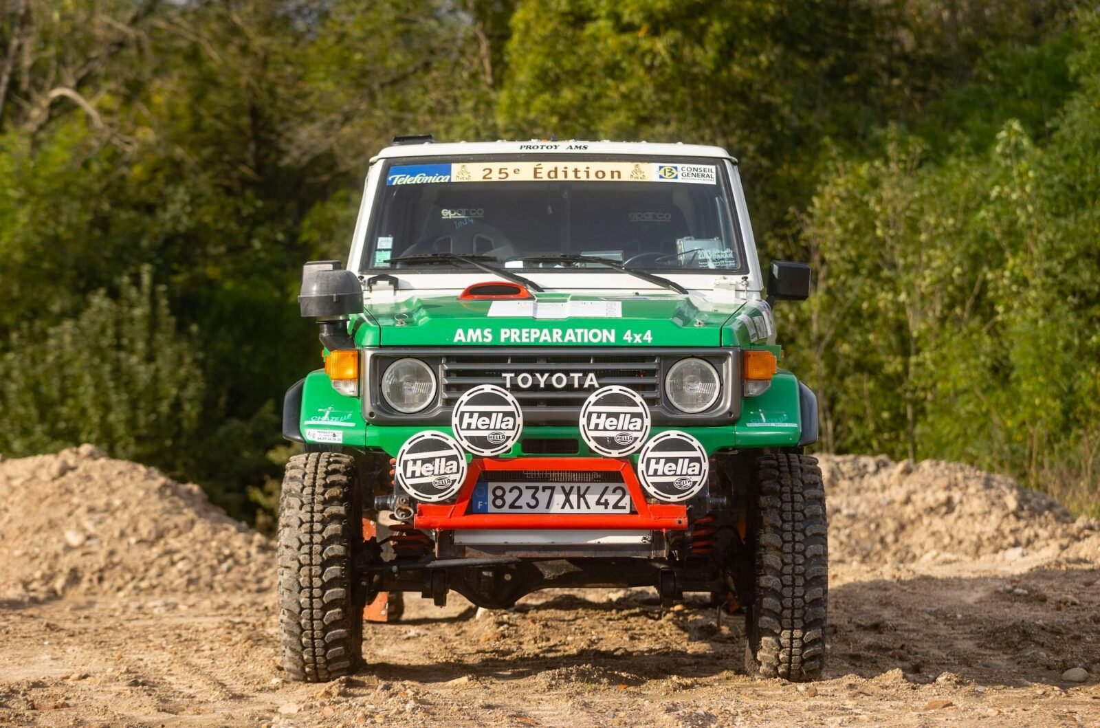 For Sale: A Paris-Dakar Rally Veteran Toyota Land Cruiser J75
