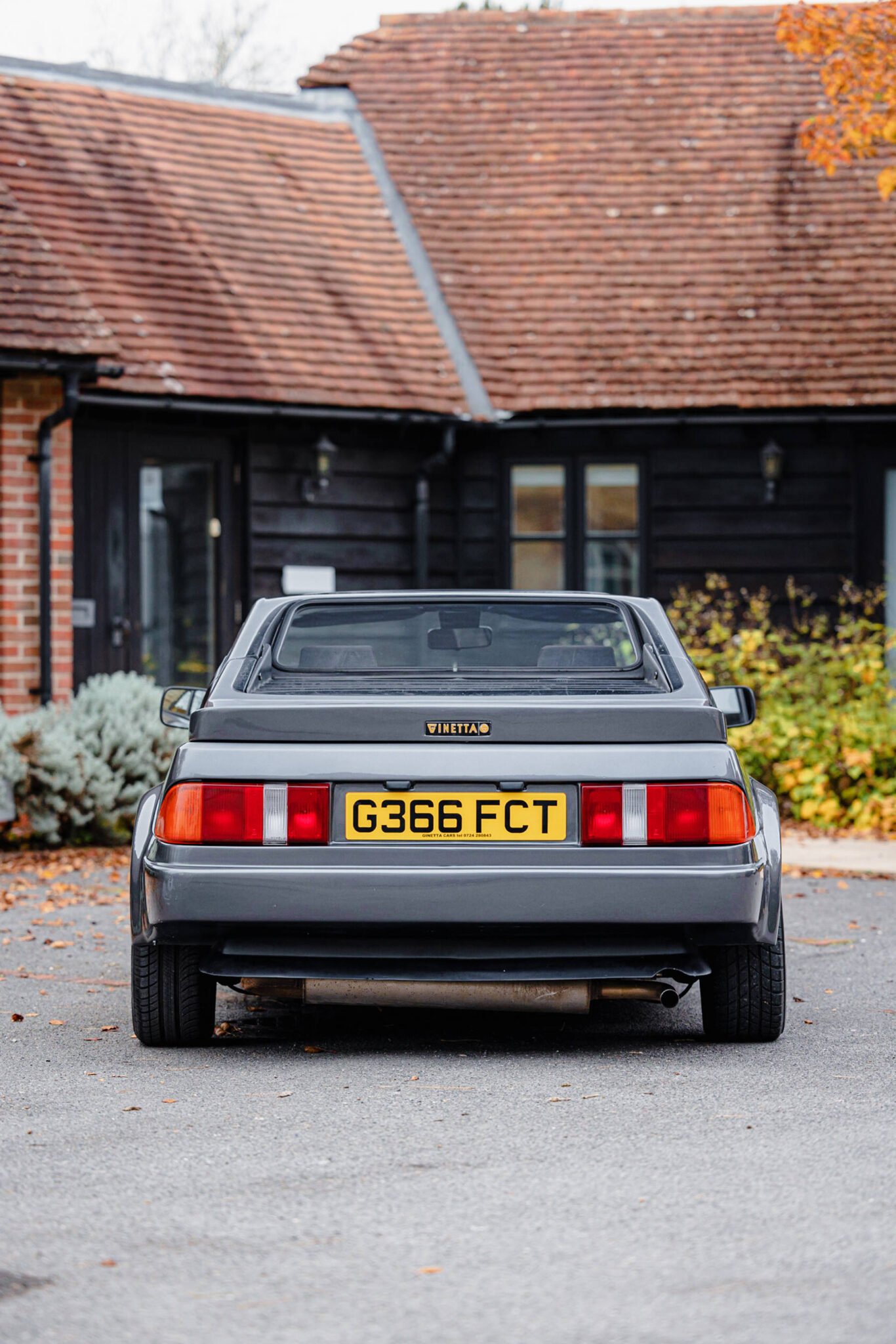 The Rare Ginetta G32 – A Little Known Mid-Engined 80s Sports Car