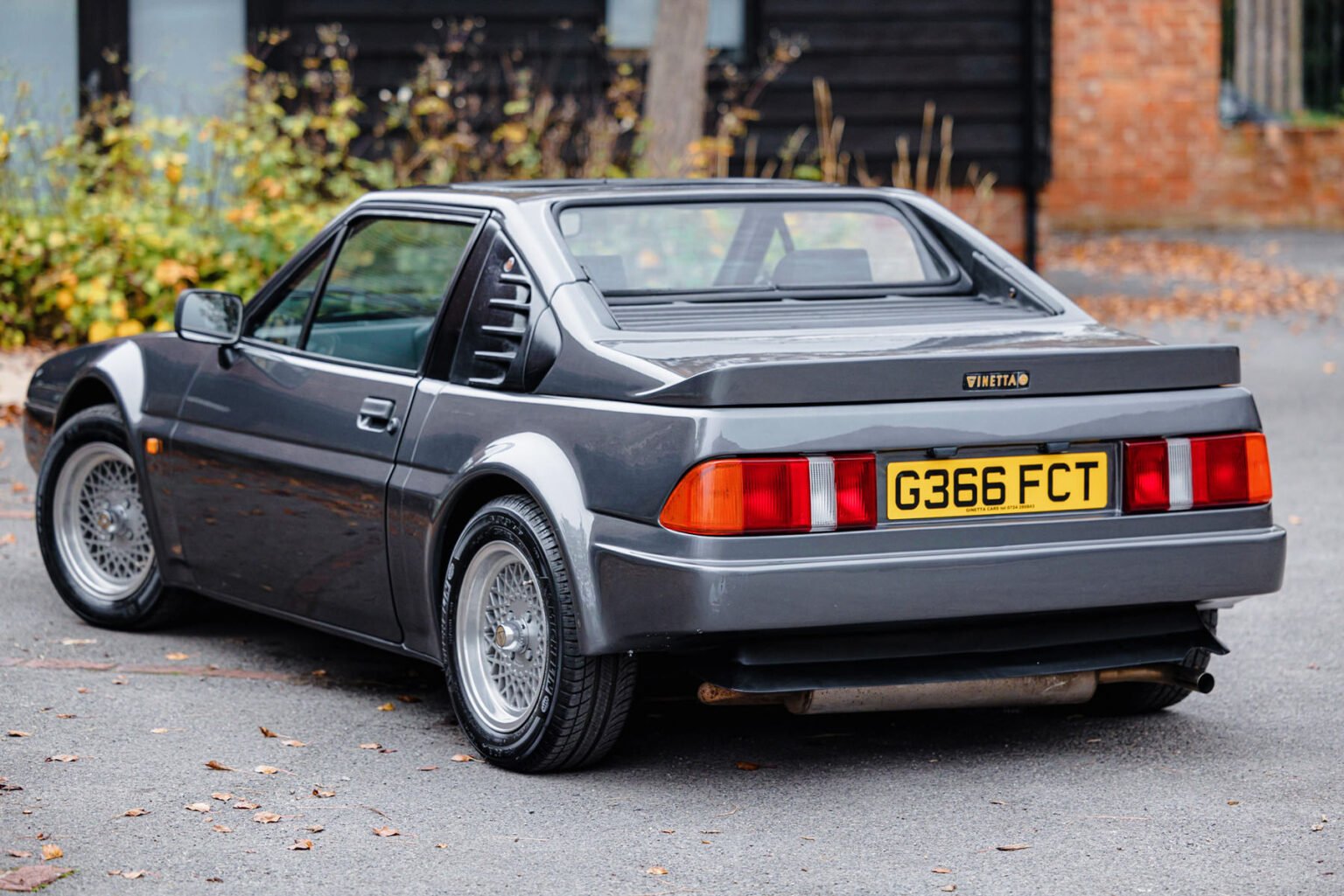 The Rare Ginetta G32 – A Little Known Mid-Engined 80s Sports Car