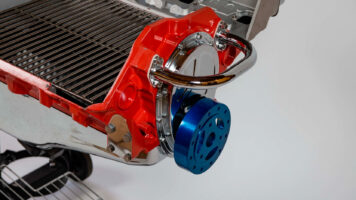 The Hot Rod Grill Barbecue V8