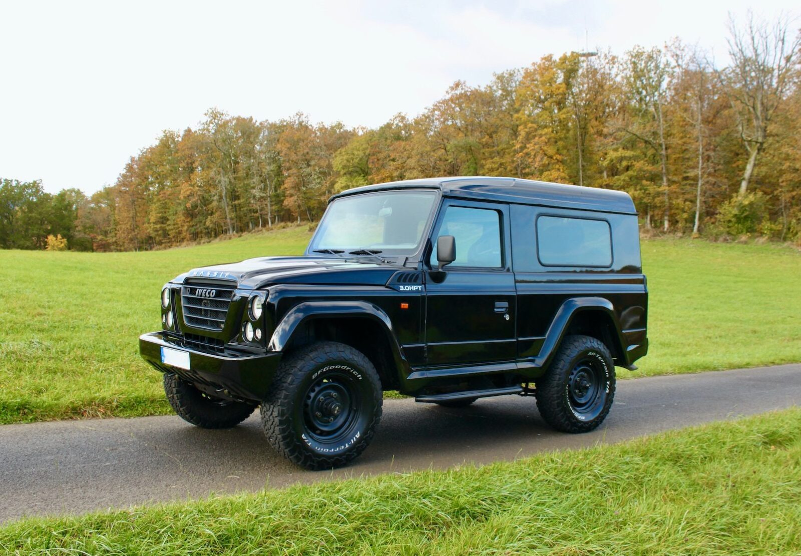 The Unusual Iveco Massif 4x4: A Giugiaro-Designed Defender Rival