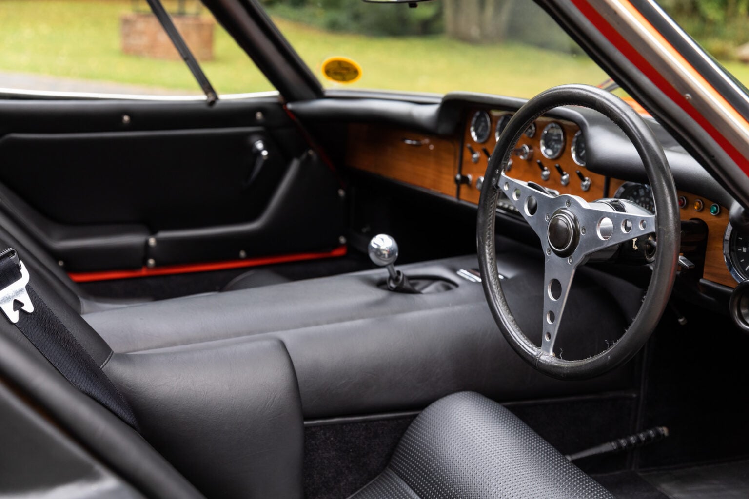 The Rare Marcos 1600 GT – A Little-Known Lotus Rival Descended From The ...