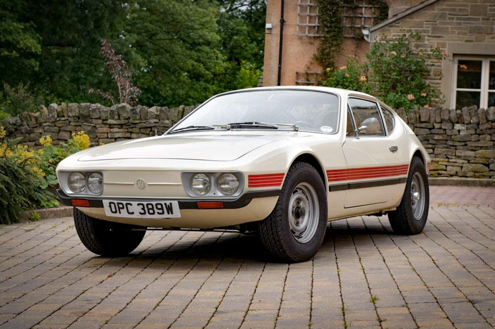 The Rare Volkswagen SP2 – An Air-Cooled Cult Classic Made In Brazil