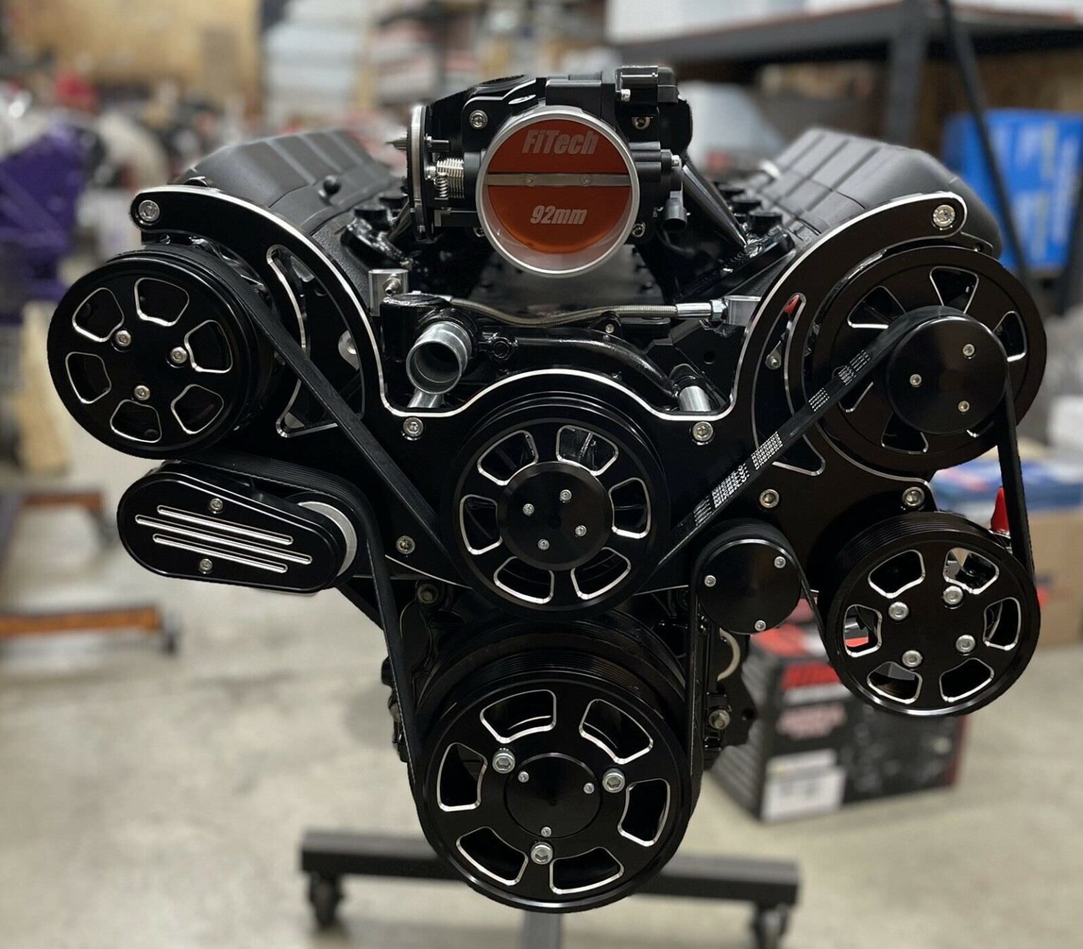 A ~600 BHP Chevrolet LS V8 Crate Motor From The Hot Rod Company
