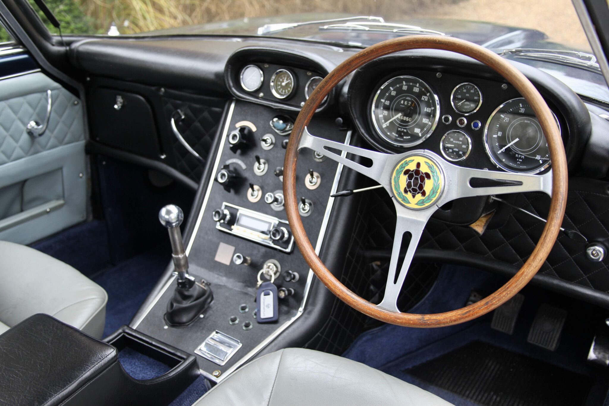 1 Of 100 Ever Made: The Rare Gordon-Keeble – A Corvette-Powered British ...