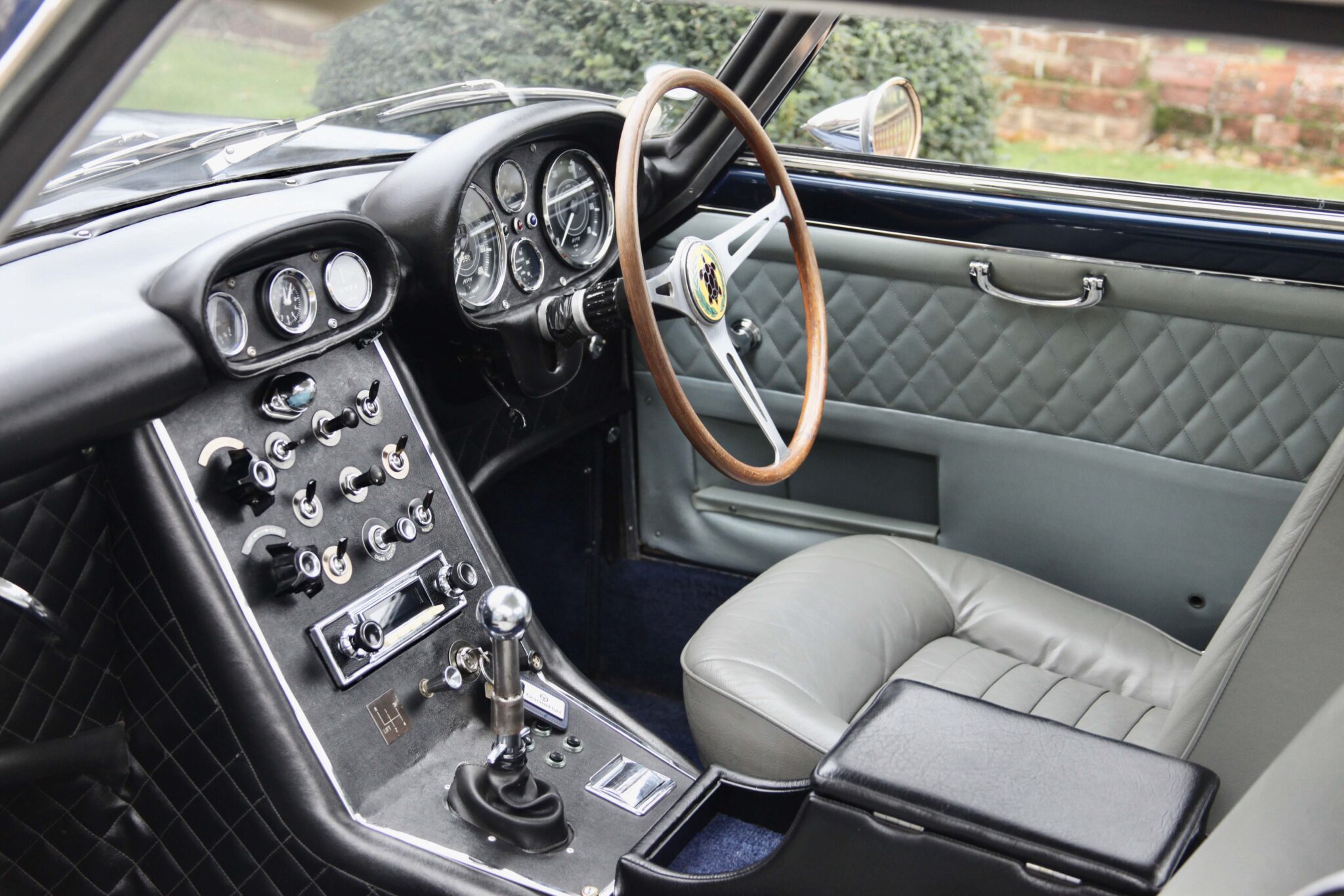 1 Of 100 Ever Made: The Rare Gordon-Keeble – A Corvette-Powered British ...