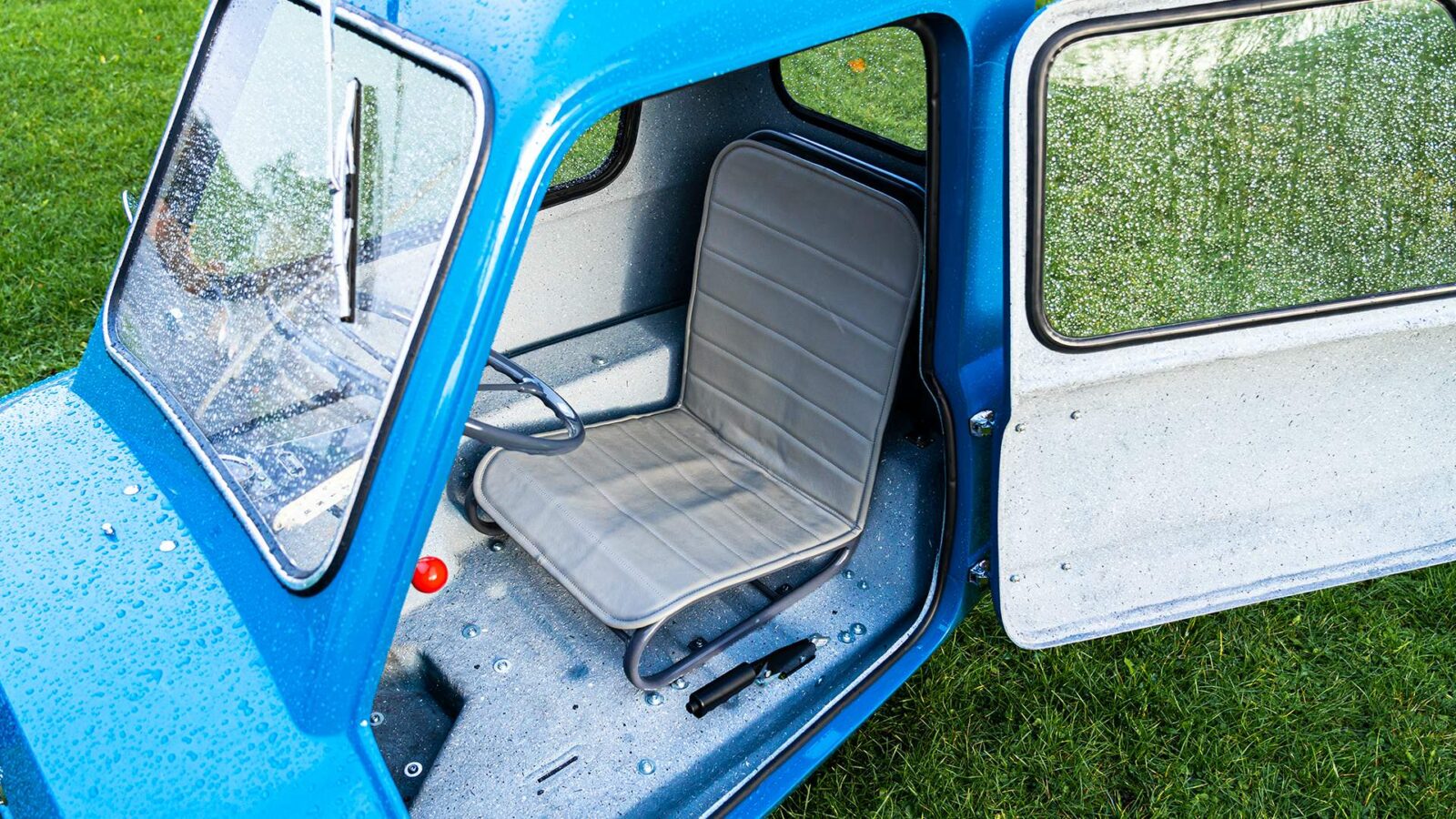 The Peel P50 – The World's Smallest Production Car
