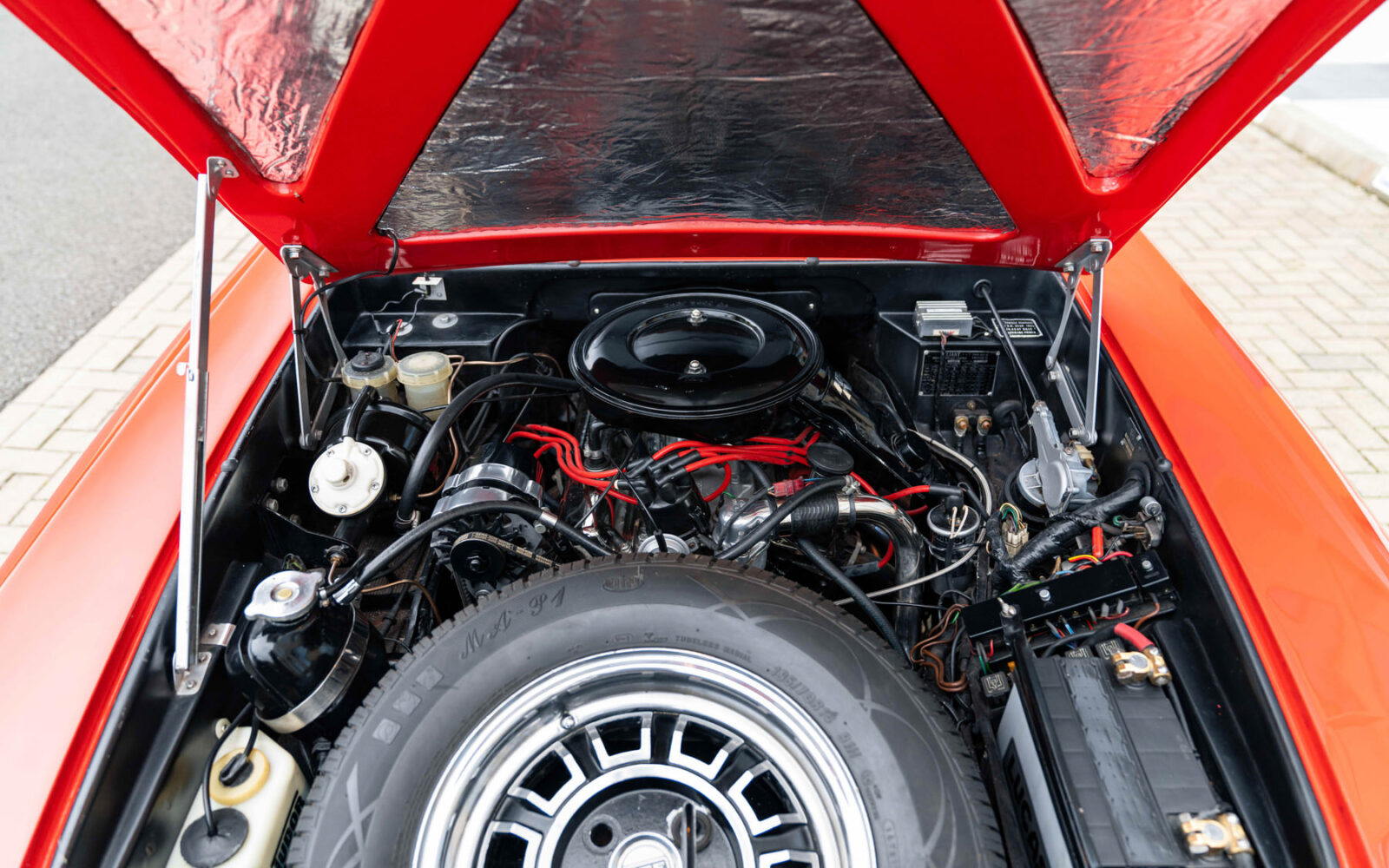 The Unusual Reliant Scimitar GTE