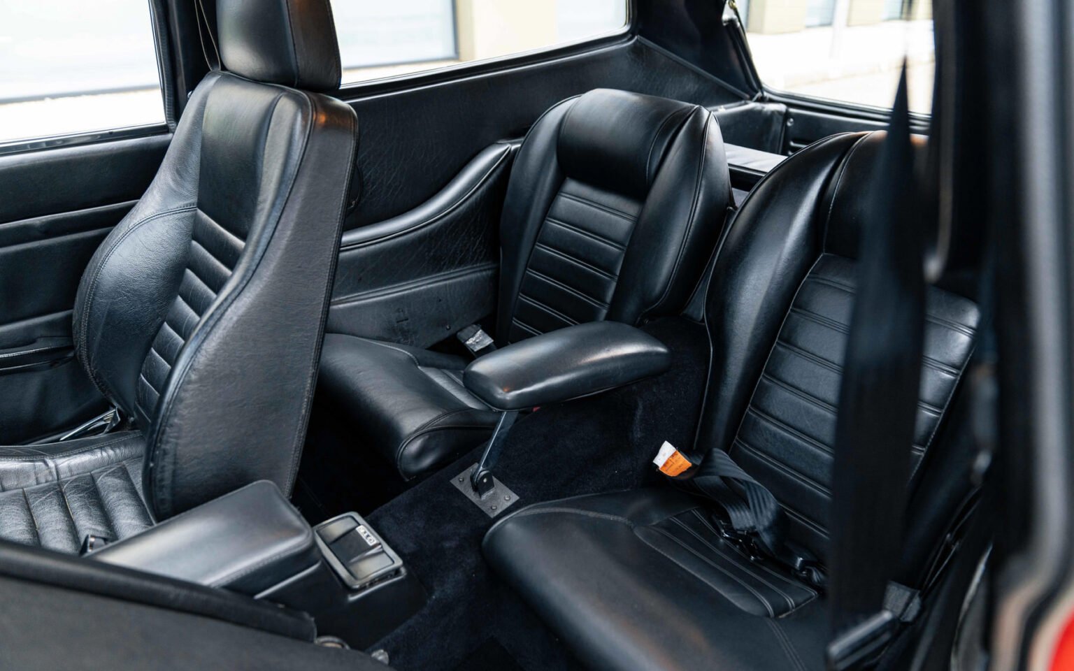 The Unusual Reliant Scimitar GTE