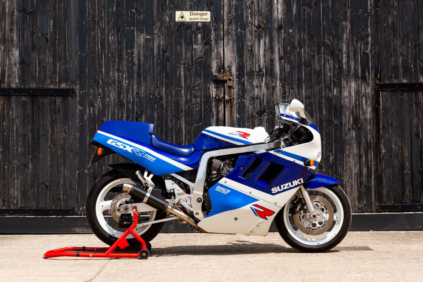 The Suzuki GSX-R1100 K – The Mighty 80s-Era "Gixxer"