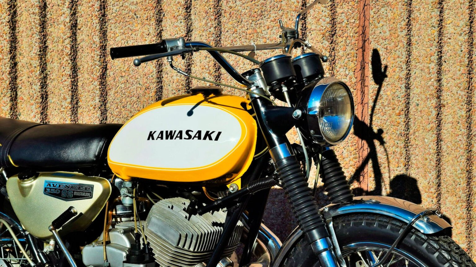 The Kawasaki A7 Avenger – A Scrambler With Dual Rotary Valves