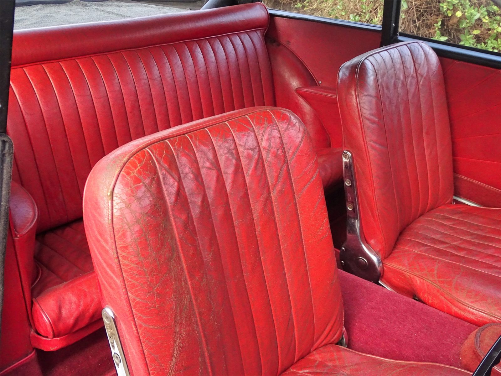 The AC Greyhound: A Rare Cousin Of The Shelby Cobra