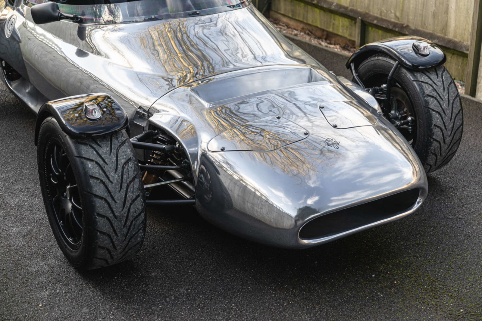 A Rare Supercar Killer: The Brooke Cosworth Double R Supercharged 400