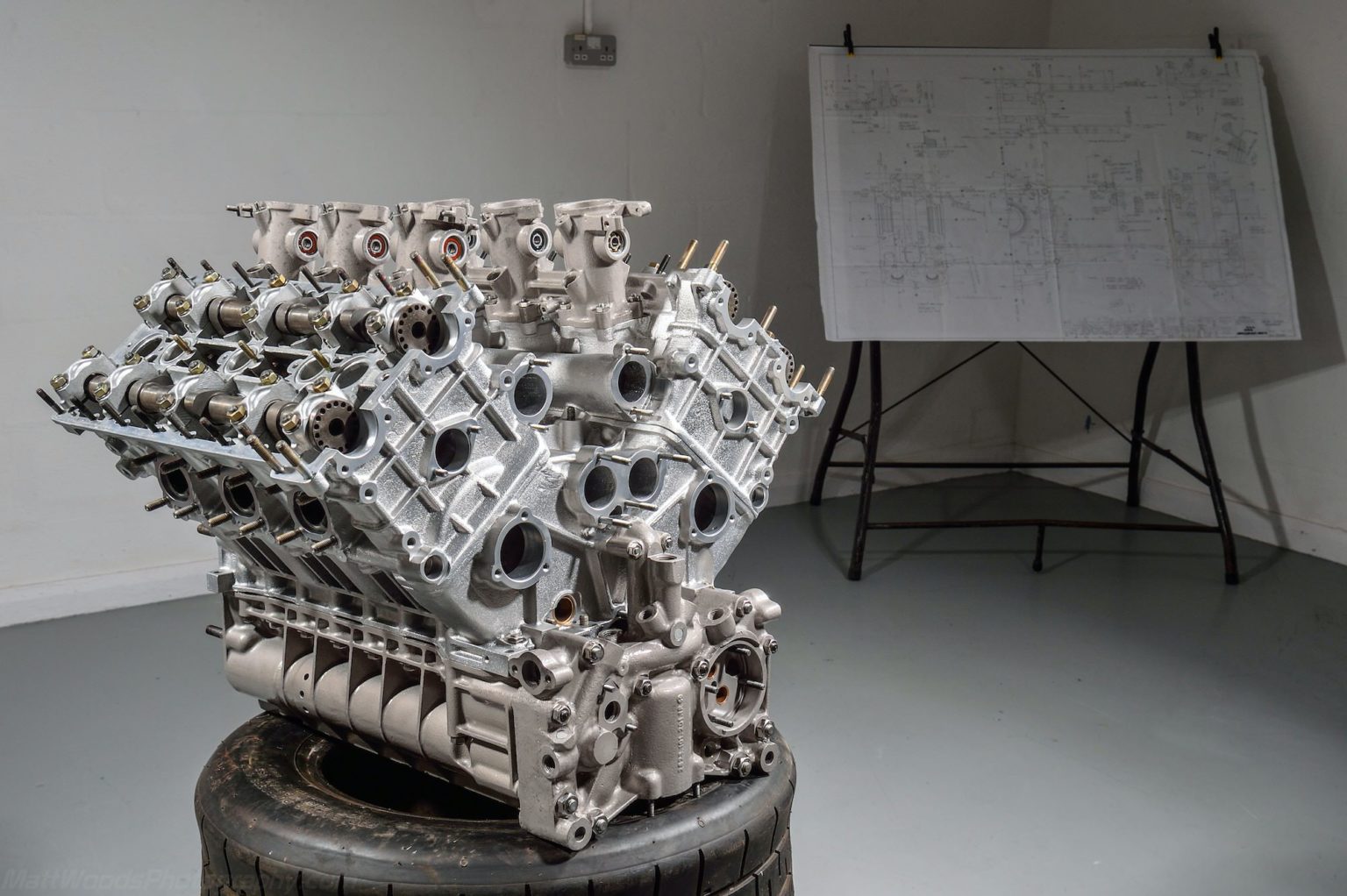 Engine Rebuild Challenge: A McLaren MP4/2 Porsche-TAG Formula 1 Engine