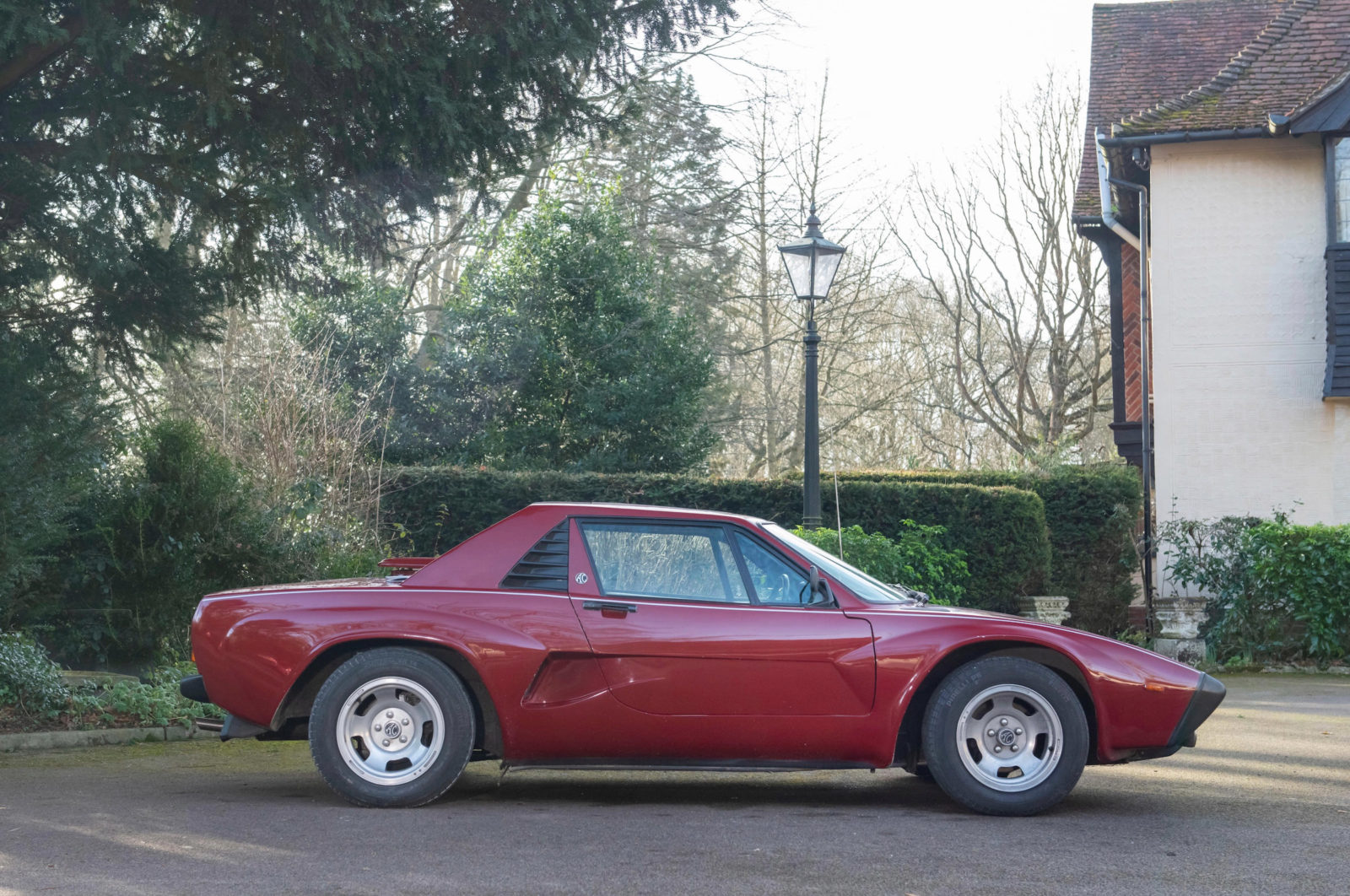 An AC 3000ME Turbo – A Rare Mid-Engined British Classic